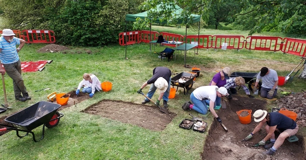 Magnetic observatory community dig | The Royal Parks